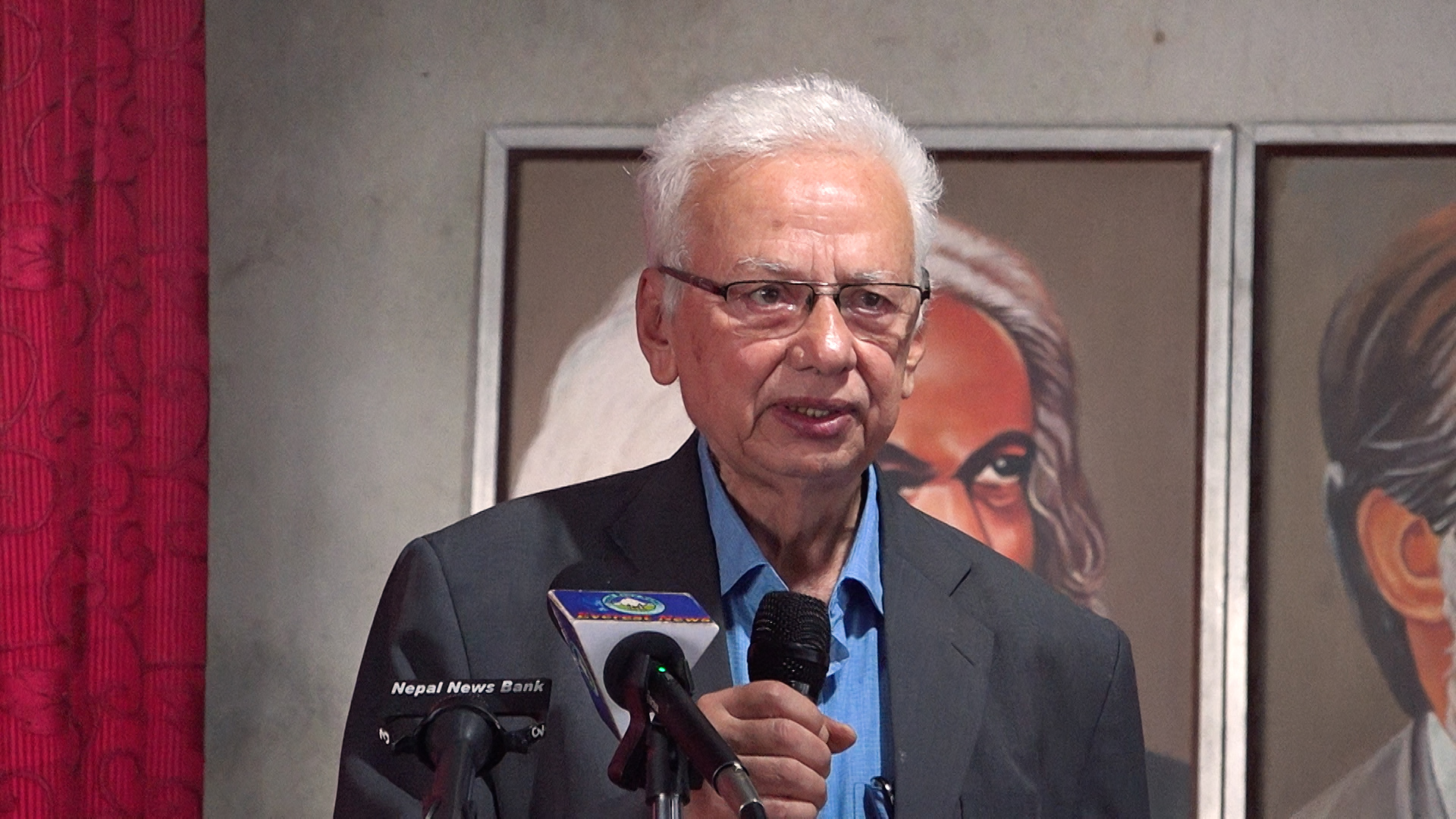 पार्टीहरुभित्र आदर्श भन्ने कुरा हराउँदै गयोः सिपी गजुरेल